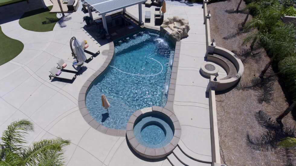 Mike's Pool Service | Quality Pool Cleaning and Repairs